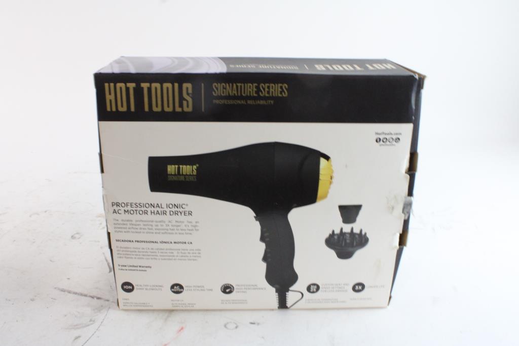 Hot Tools Signature Series Blow Dryer | Property Room
