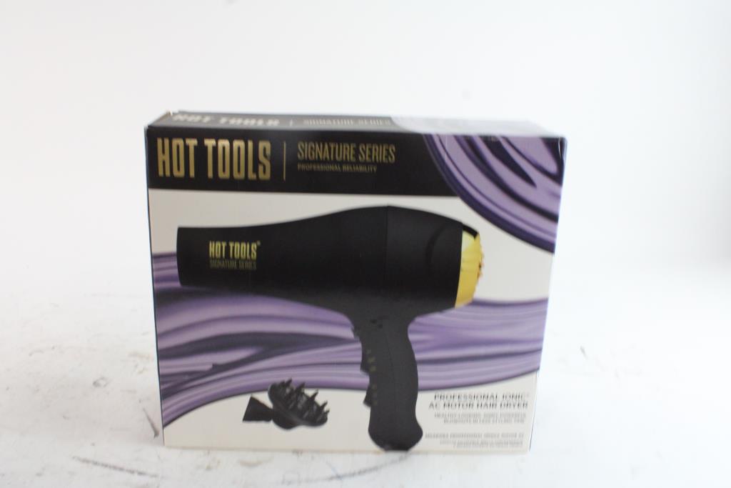 Hot Tools Signature Series Blow Dryer | Property Room