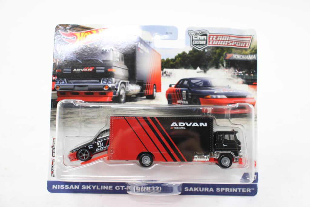 Hot Wheels Nissan Skyline GT-R Sakura Sprinter | Property Room