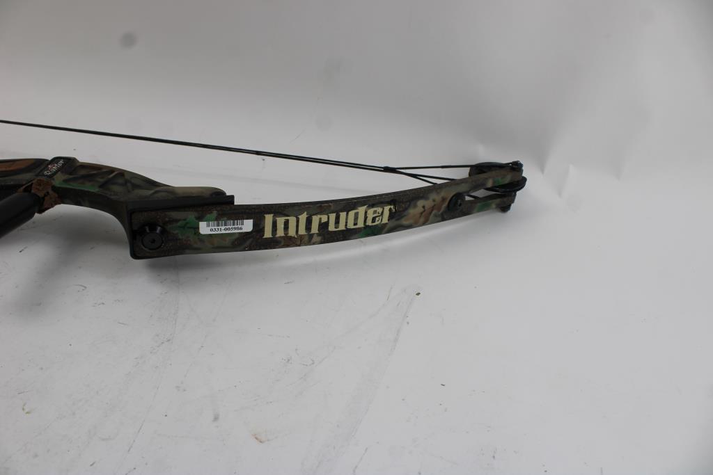 Hoyt Raptor Intruder Bow | Property Room