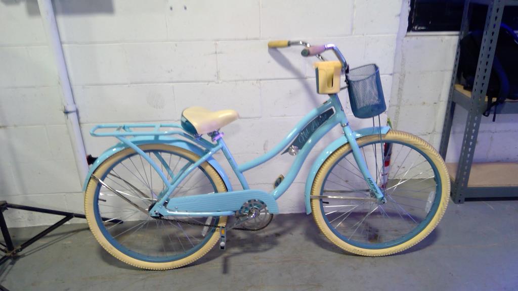 Huffy Womens Beach Bike | Property Room