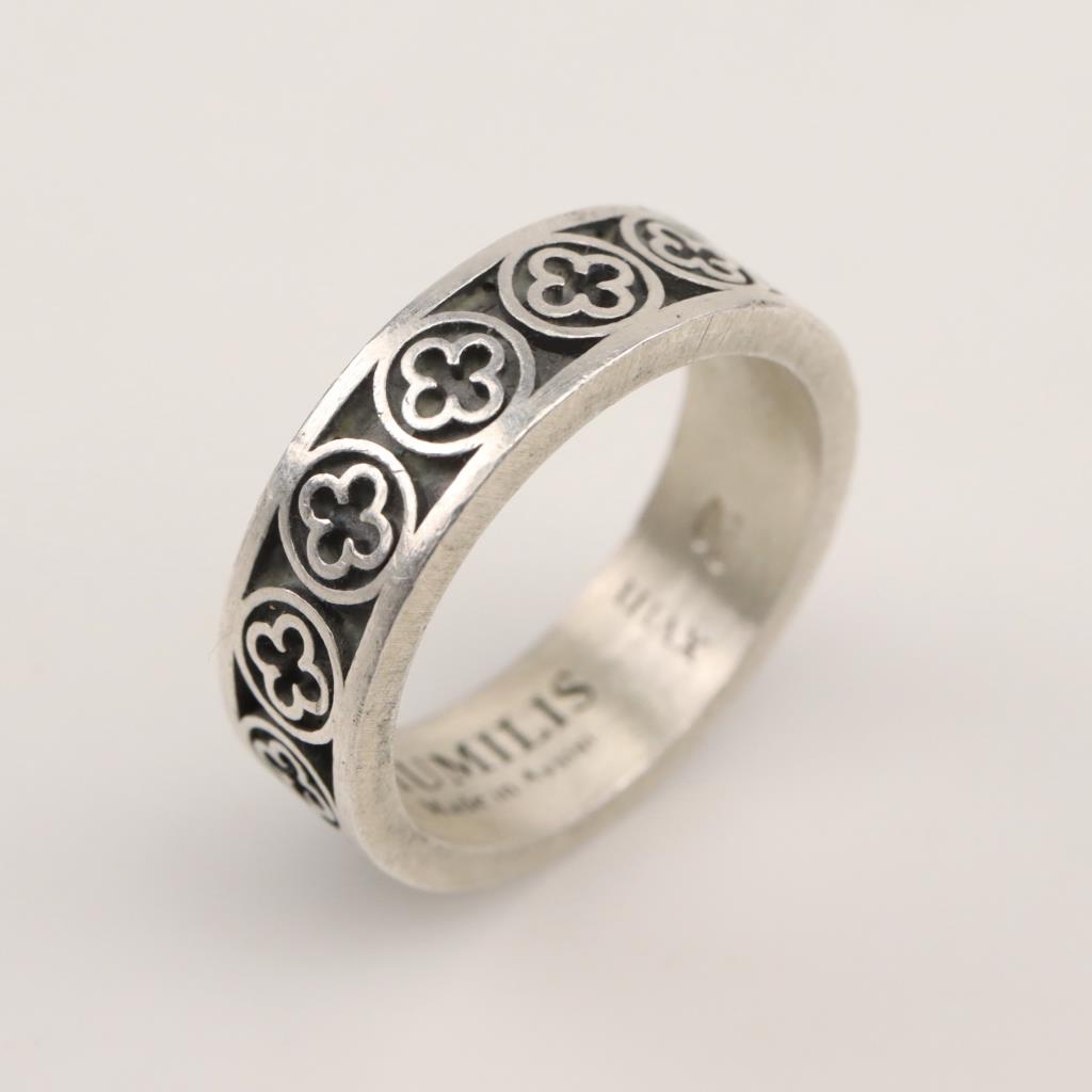 Humilis Sterling Silver Venice Ring | Property Room