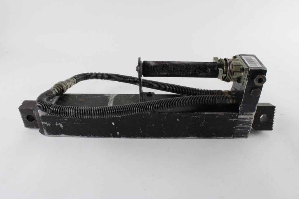 Hurst Hydraulic Ram | Property Room