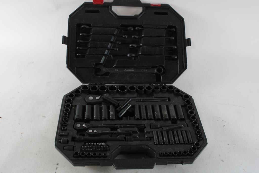 Husky 105 Piece Mechanic's Tool Set | Property Room