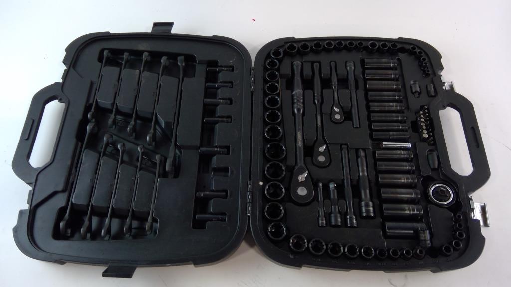 Husky 105-piece Universal Mechanics Tool Set | Property Room