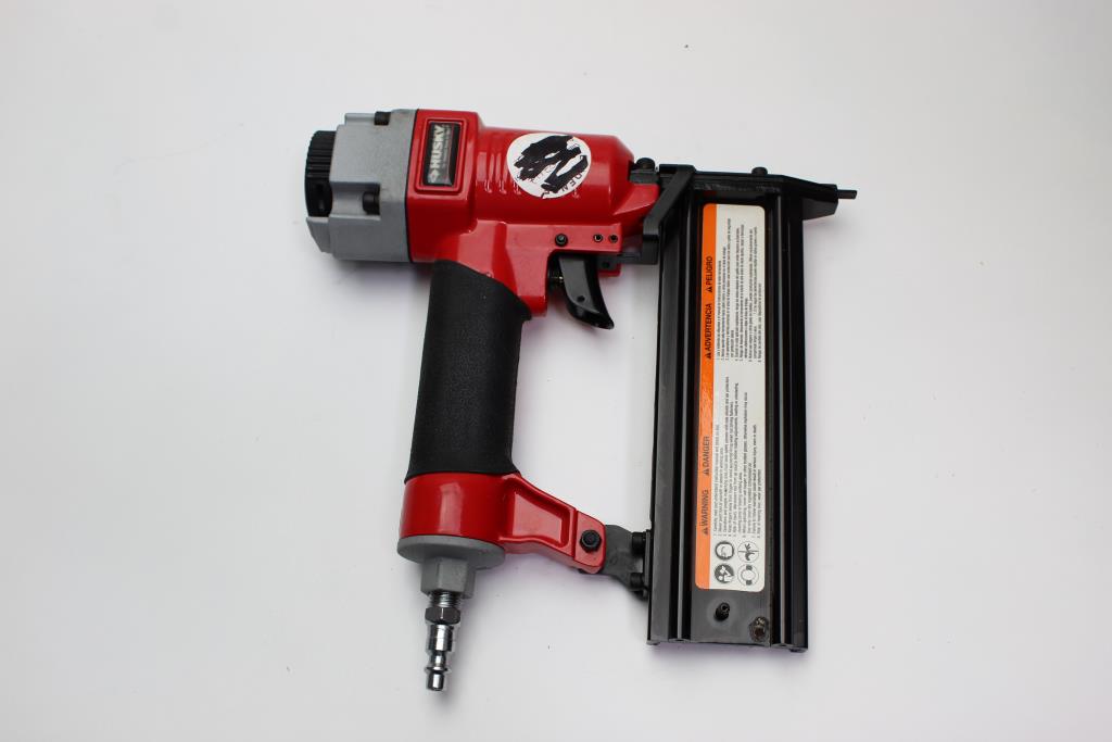 Husky 18 Gauge Brad Nailer | Property Room