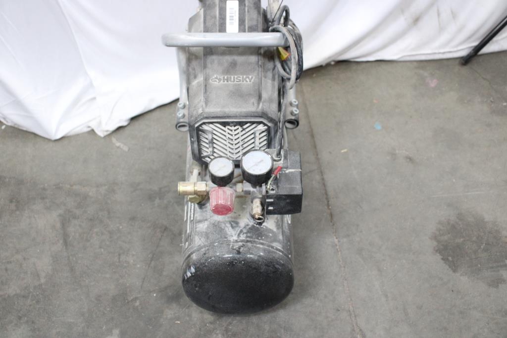 Husky 4 Gallon Electric Air Compressor | Property Room