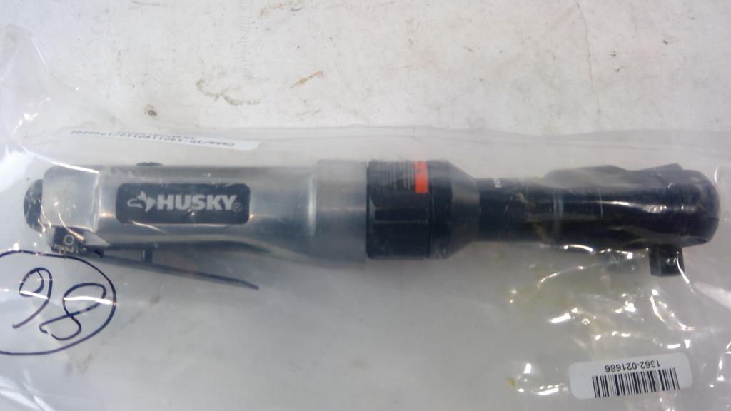 Husky Air Ratchet | Property Room