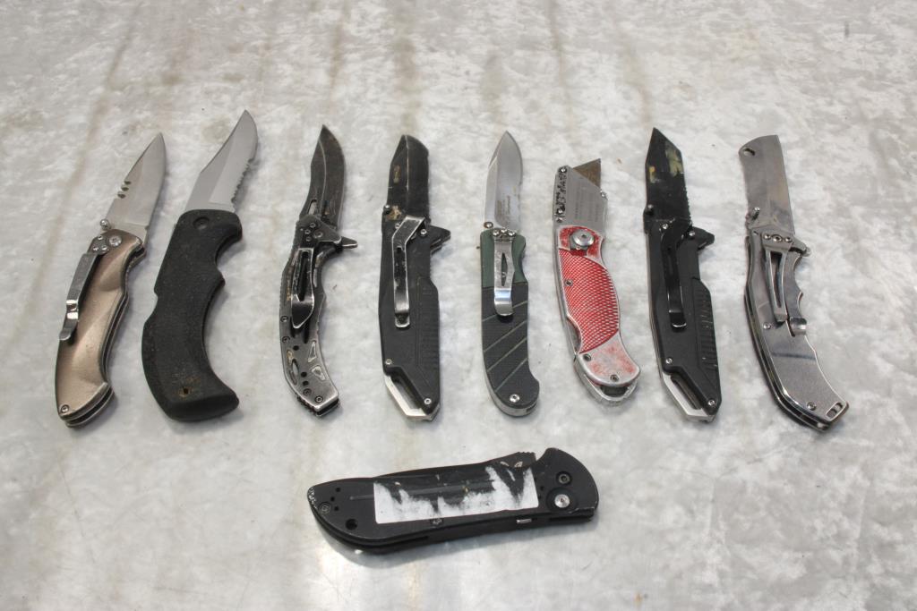 Husky And Other Knives, 9 Pieces | Property Room