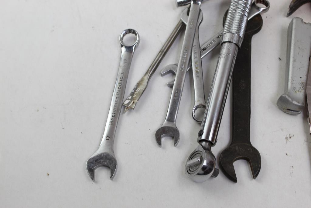 Husky, Autocraft And More Assorted Tools, 10+ Pieces | Property Room