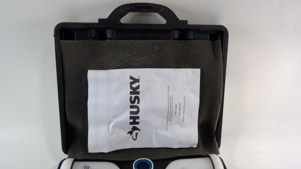 Husky Gravity Feed Spray Gun With Case | Property Room