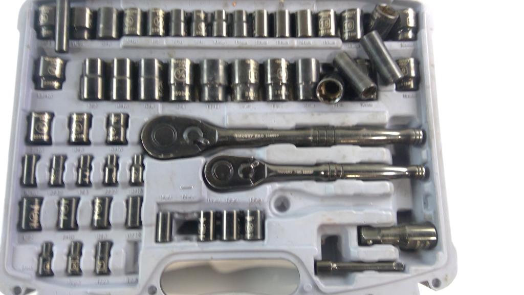 Husky Pro Socket Set With Case | Property Room