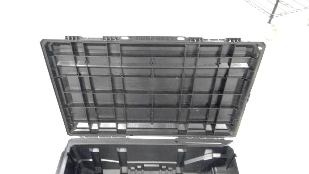 Husky Rolling Tool Case | Property Room