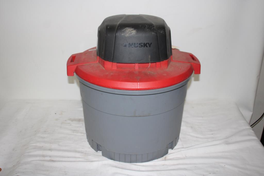 Husky Shop Vacuum, HV09000 | Property Room