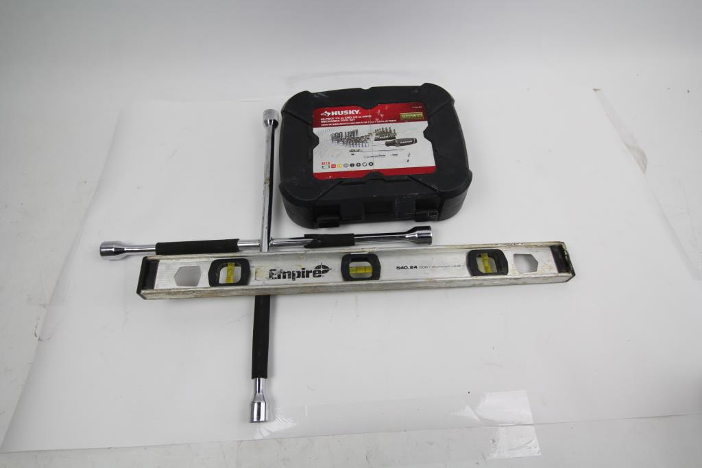 Husky Tool Set, Level, Tire Iron. 3 Pieces | Property Room