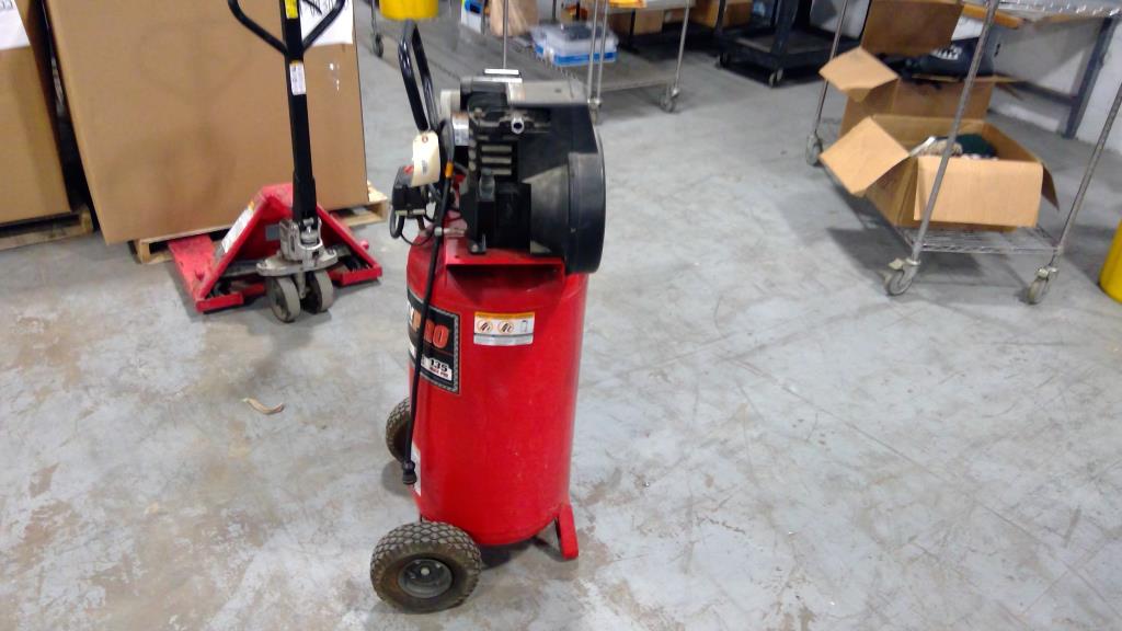 HuskyPro Oil-lubricated Cast Iron Air Compressor | Property Room