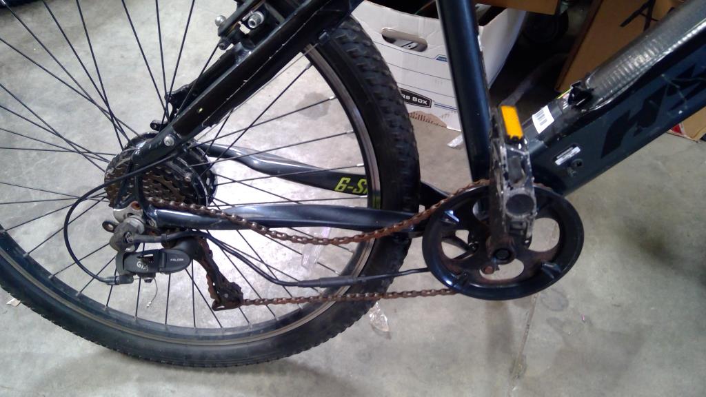 Hyper 26 Inch E-Bike | Property Room