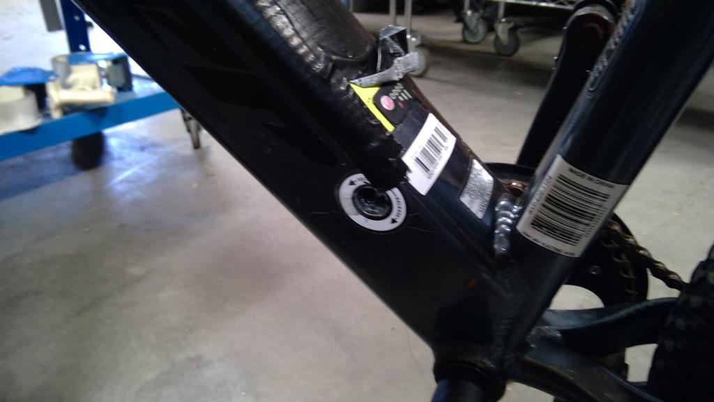 Hyper 26 Inch E-Bike | Property Room