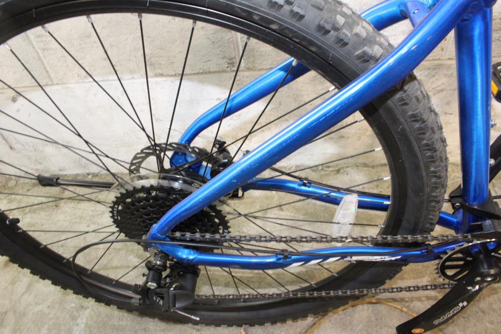 Hyper Explorer Mountain Bike | Property Room