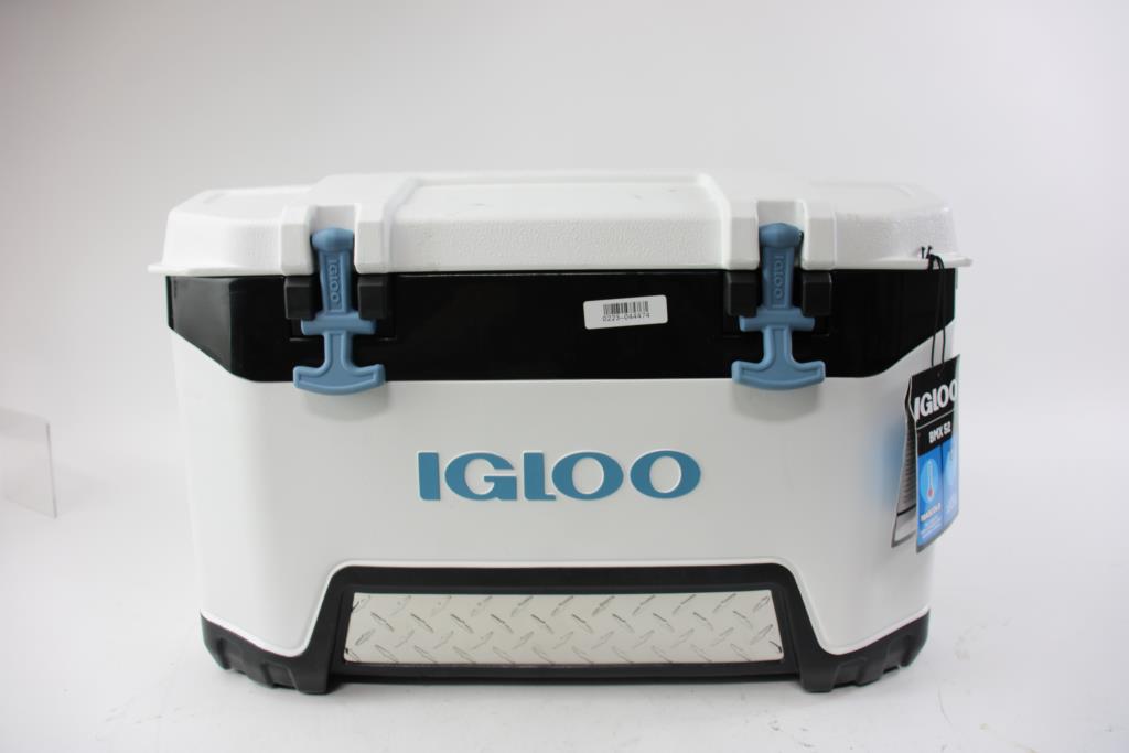 Igloo 52 QT Cooler And Propane Tanks, 3 Pieces | Property Room