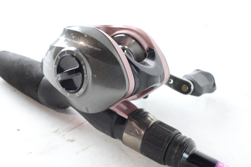 Insight Pro Advantage For Her Fishing Reel | Property Room
