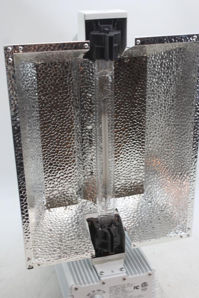 Intertek Platinum Ballast With Grow Lamp | Property Room