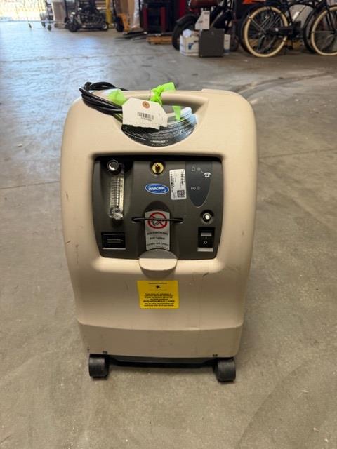Invacare Perfecto2 Oxygen Concentrator | Property Room