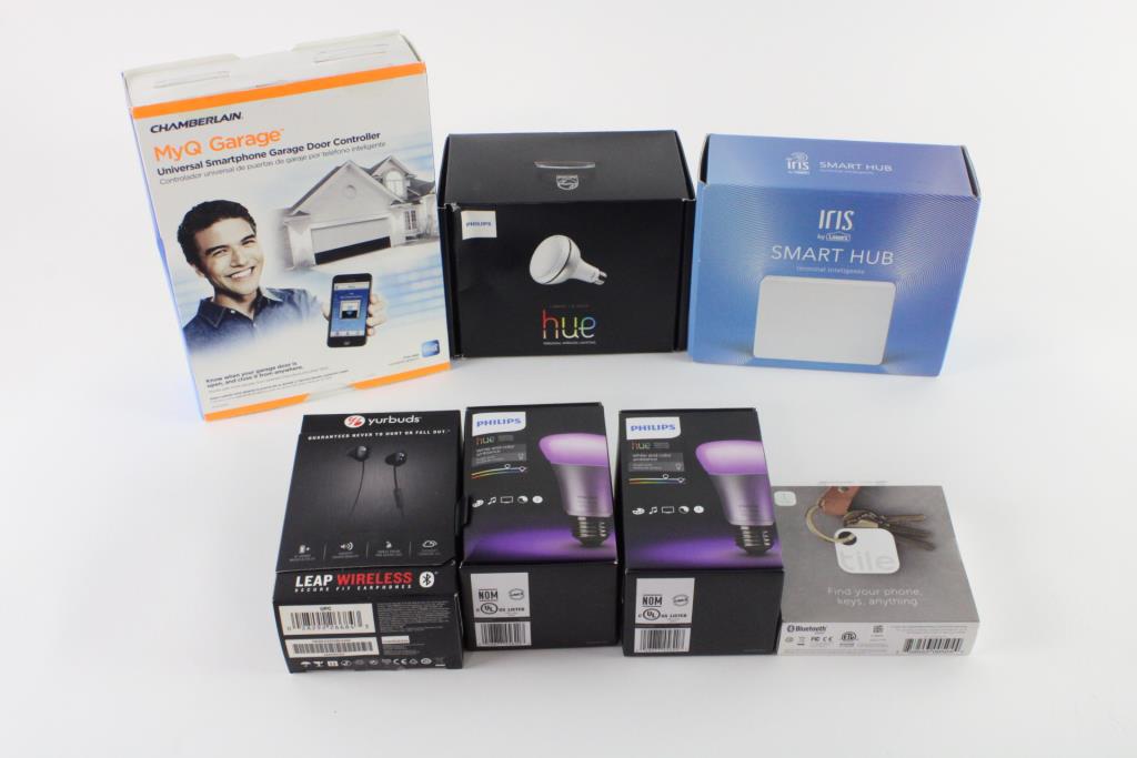 Iris Smart Hub And More, 7 Pieces | Property Room