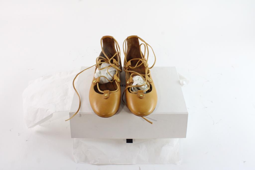 Isabel Marant Calf Leather Shoes, Size 39 | Property Room