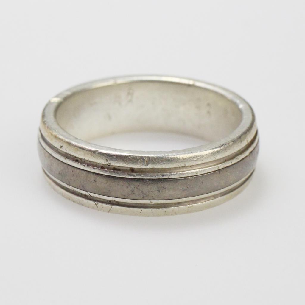 James Avery 12.79g Sterling Silver Ring | Property Room