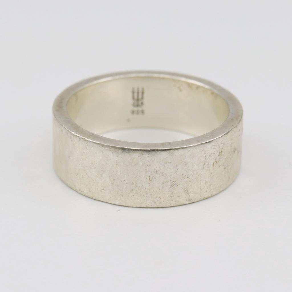 James Avery Silver Hammered Textured Ring | Property Room