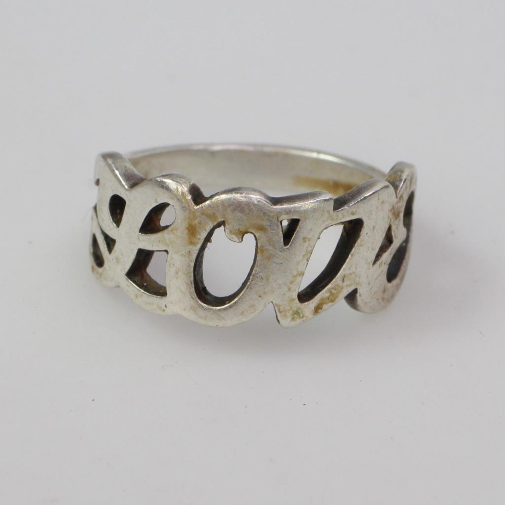 James Avery Silver Love Script Ring, 4.55g | Property Room