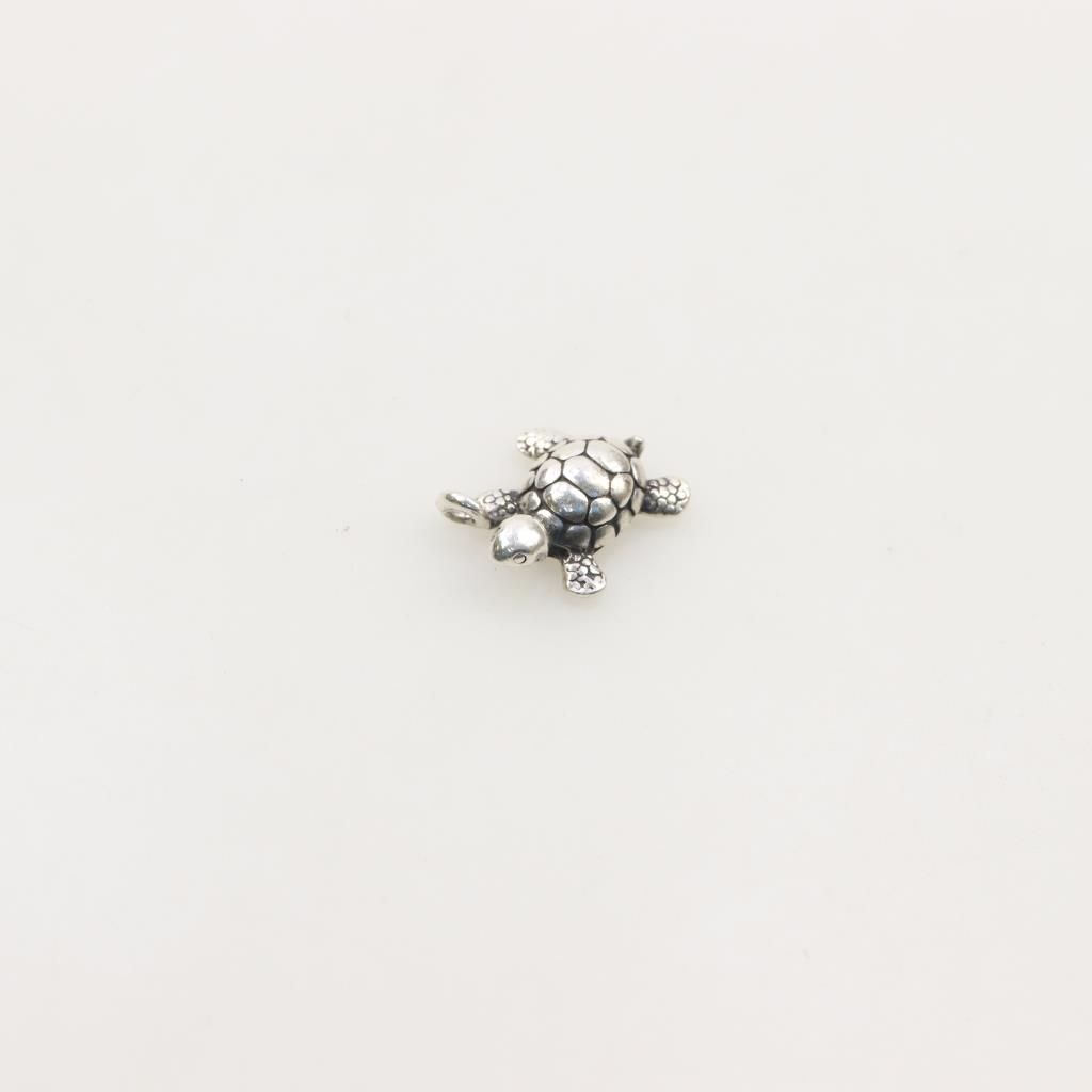 James Avery Sterling Silver Mini Turtle Charm | Property Room