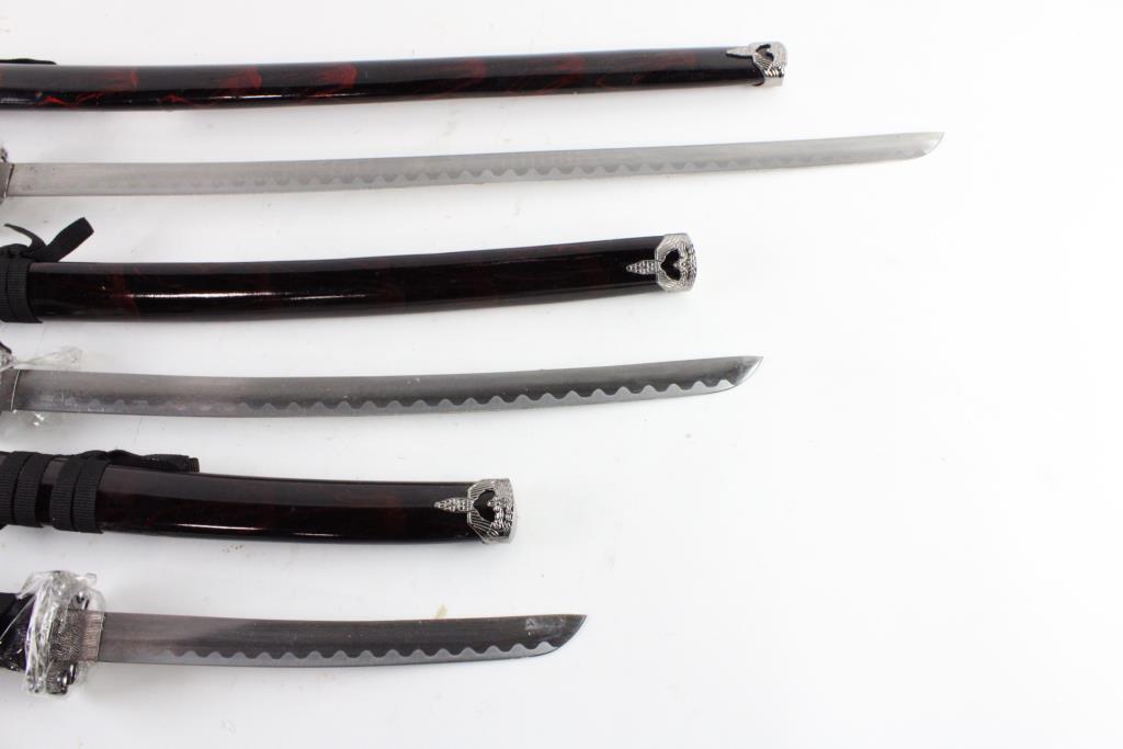 Japanese Style 3-Sword Set | Property Room