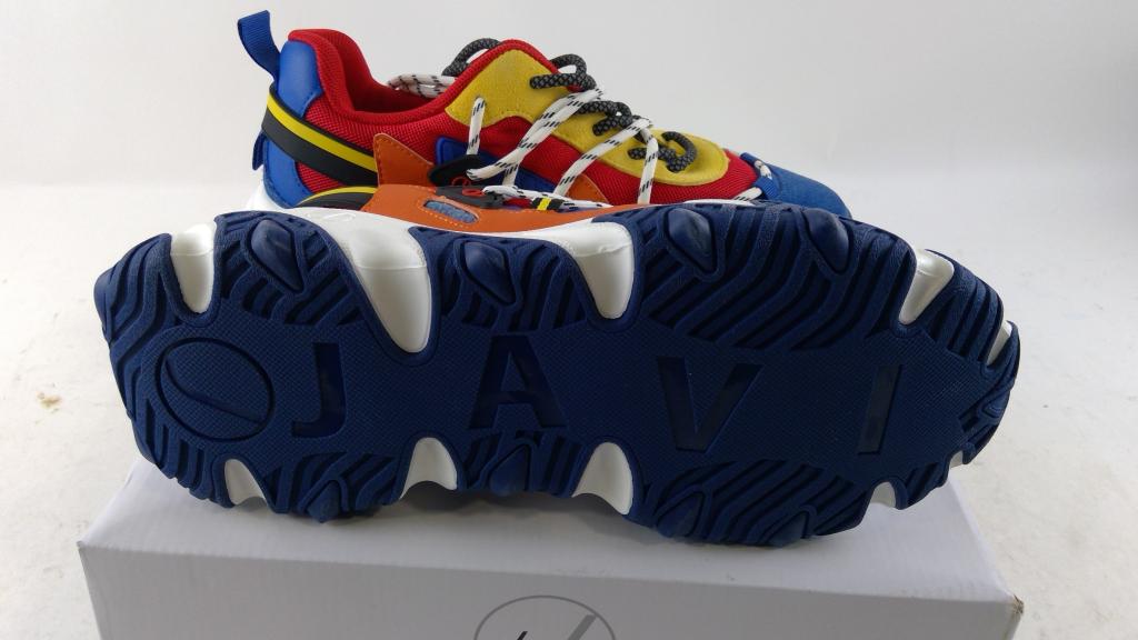 Javi Kids Shoes Size 7Y | Property Room