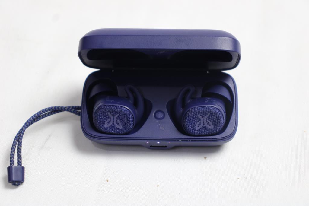 Jaybird Vista 2 Bluetooth Wireless Earbuds With Charging Case ...
