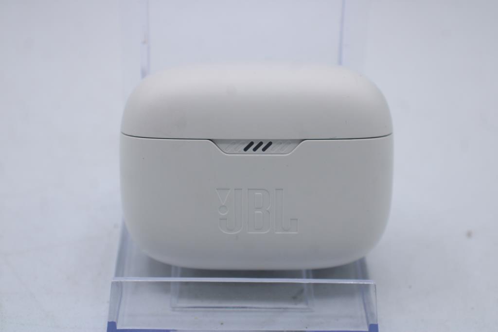 JBL Bluetooth Wireless Earbuds With Charging Case | Property Room