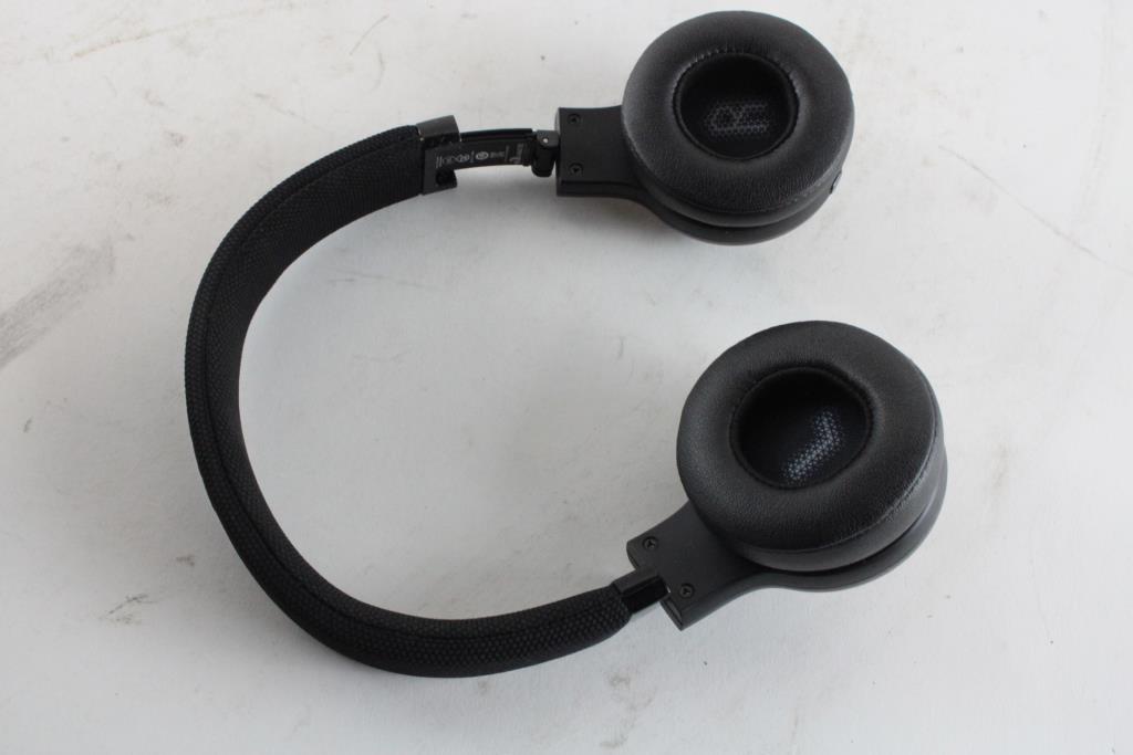 JBL E-Series Headphones | Property Room