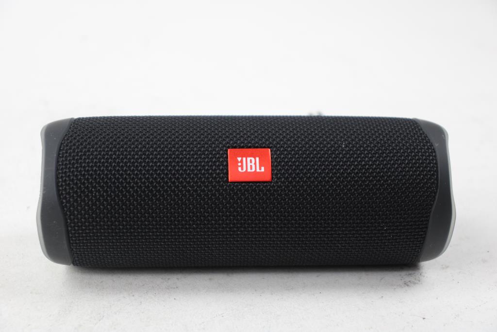 JBL Flip 5 Bluetooth Speaker | Property Room