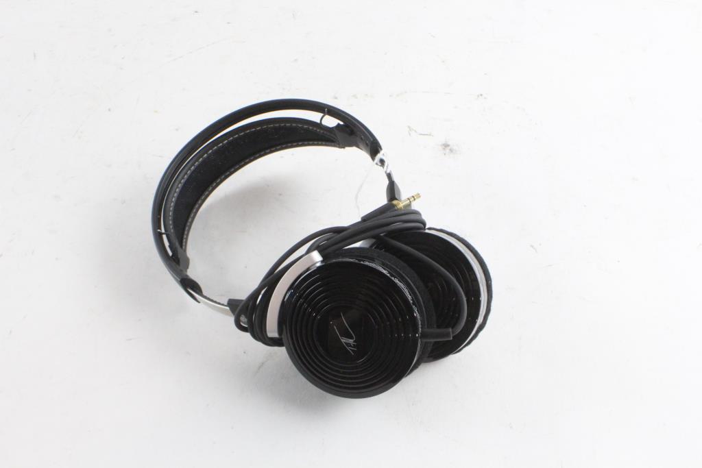 JBL Tim McGraw Headphones | Property Room