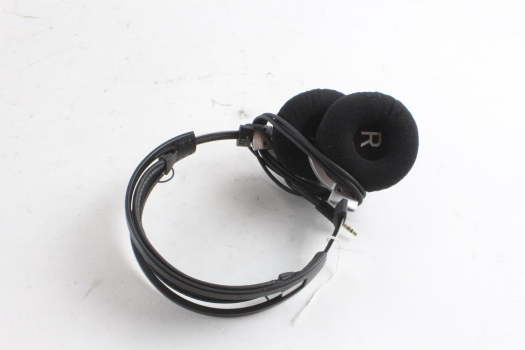 JBL Tim McGraw Headphones | Property Room