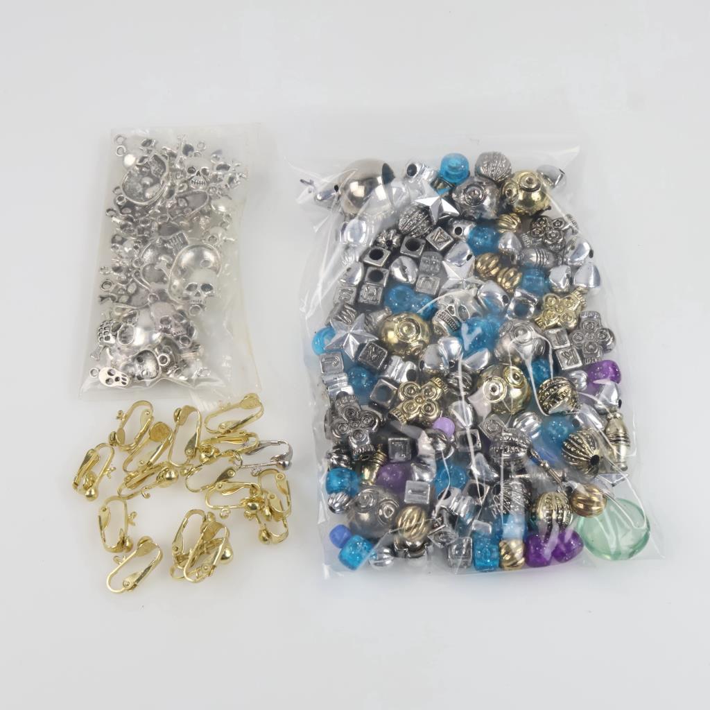 Jewelry Making Supplies, 150+ Pieces | Property Room