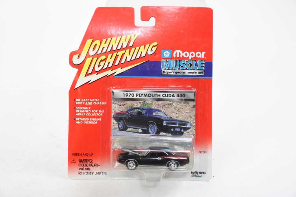Johnny Lightning Mopar Muscle 1970 Plymouth Cuda 440 | Property Room