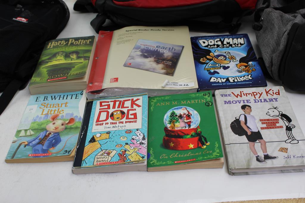 Jordan Backpack, Stuart Little, Wimpy Kid + More Books 10 Pieces ...