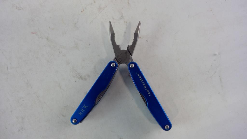 Juice Multi-tool | Property Room