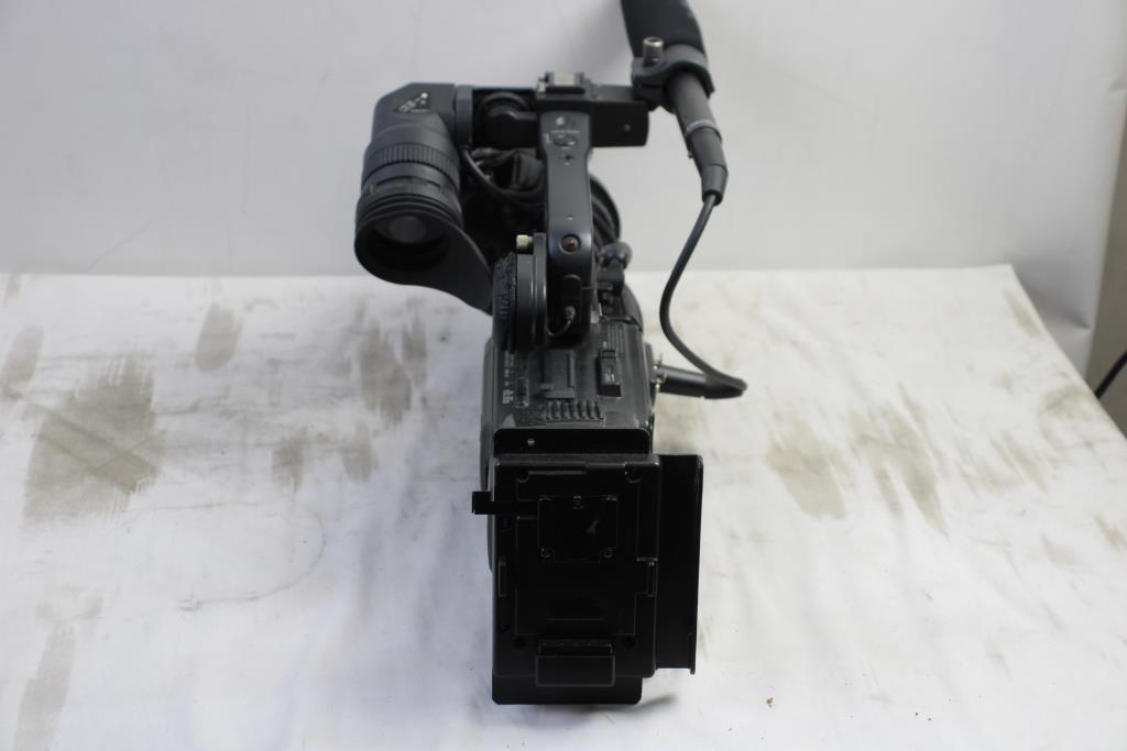 JVC GY-HD200 Professional Camcorder | Property Room