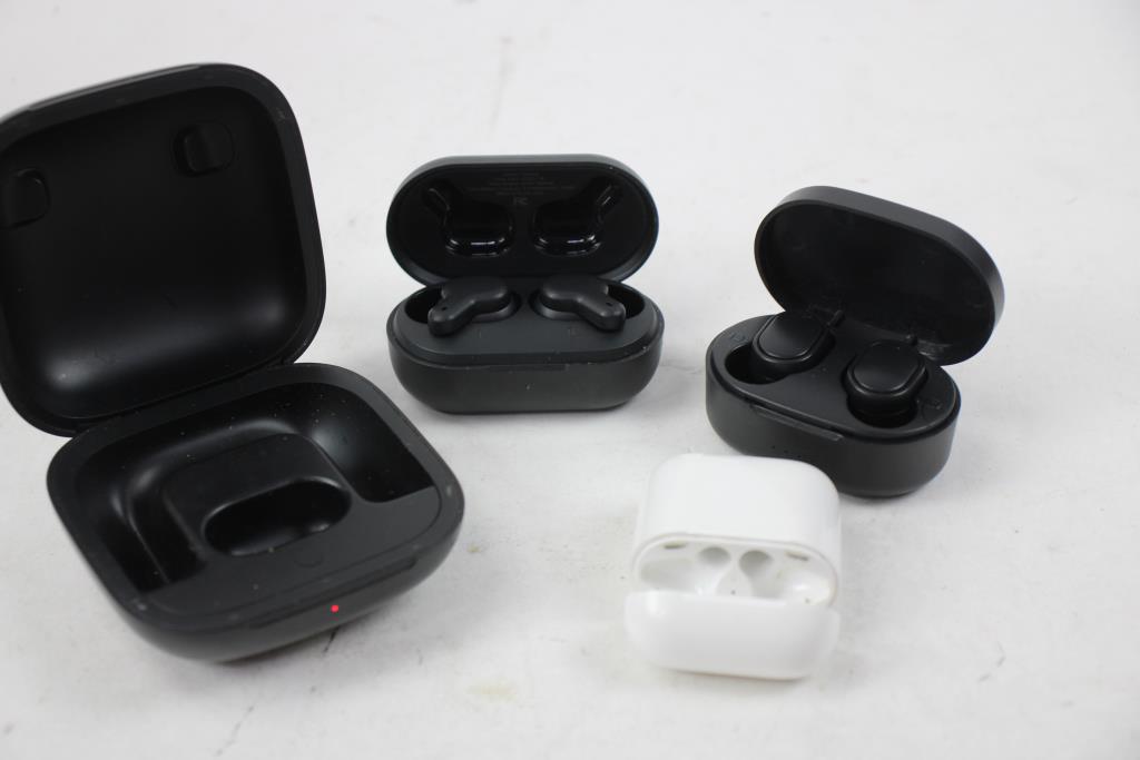 JVC Portable Speaker, Heyday Earbuds, ILive Earbuds, Earbuds Cases, And ...
