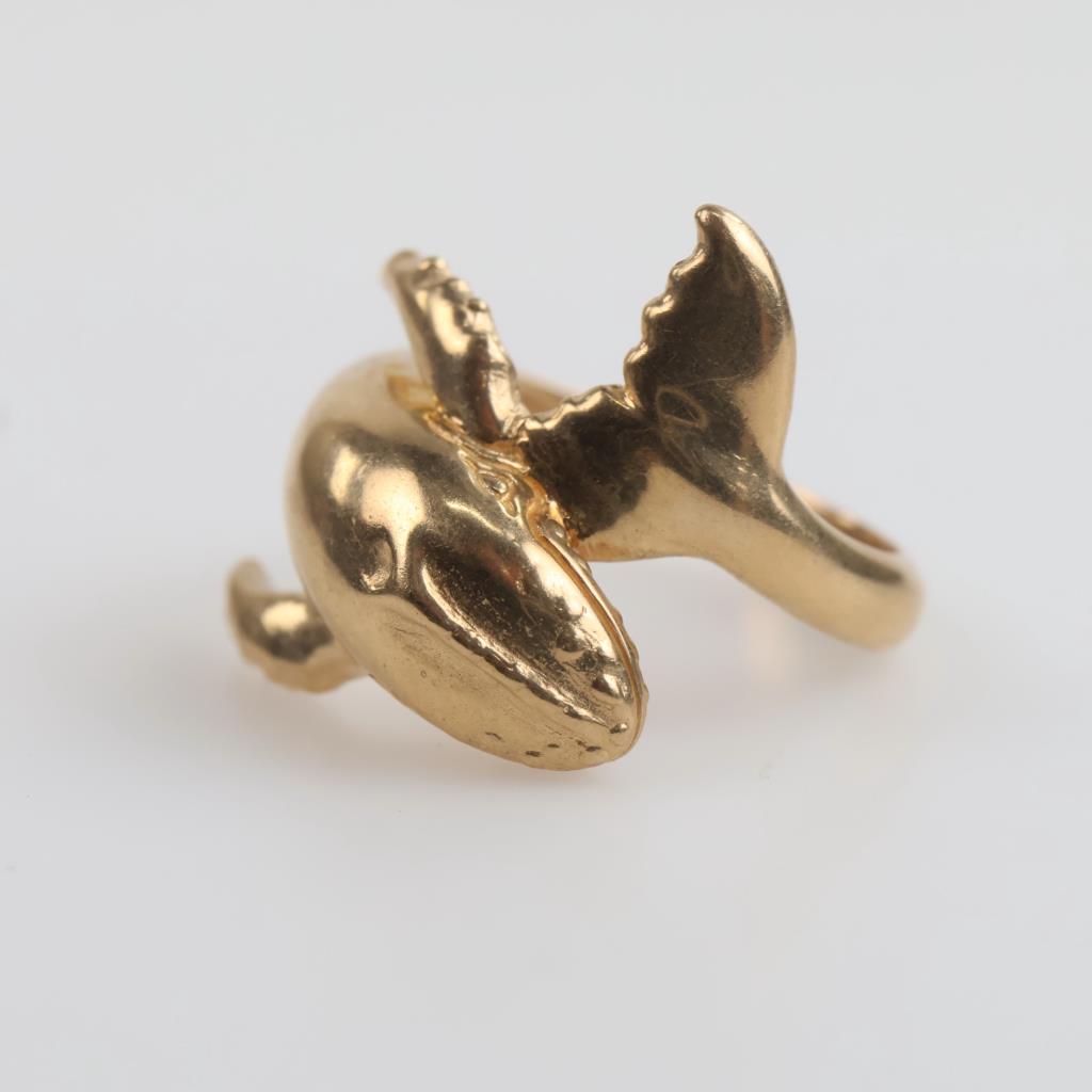 Kabana 14kt Gold Hollow Whale Ring | Property Room