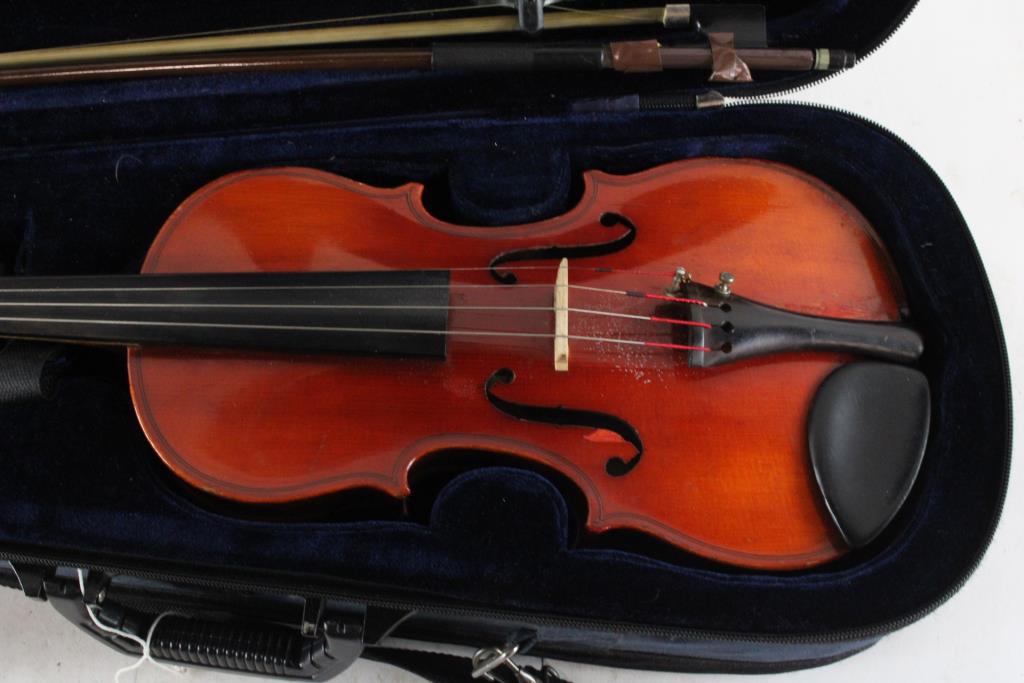 Karl Knilling Violin | Property Room