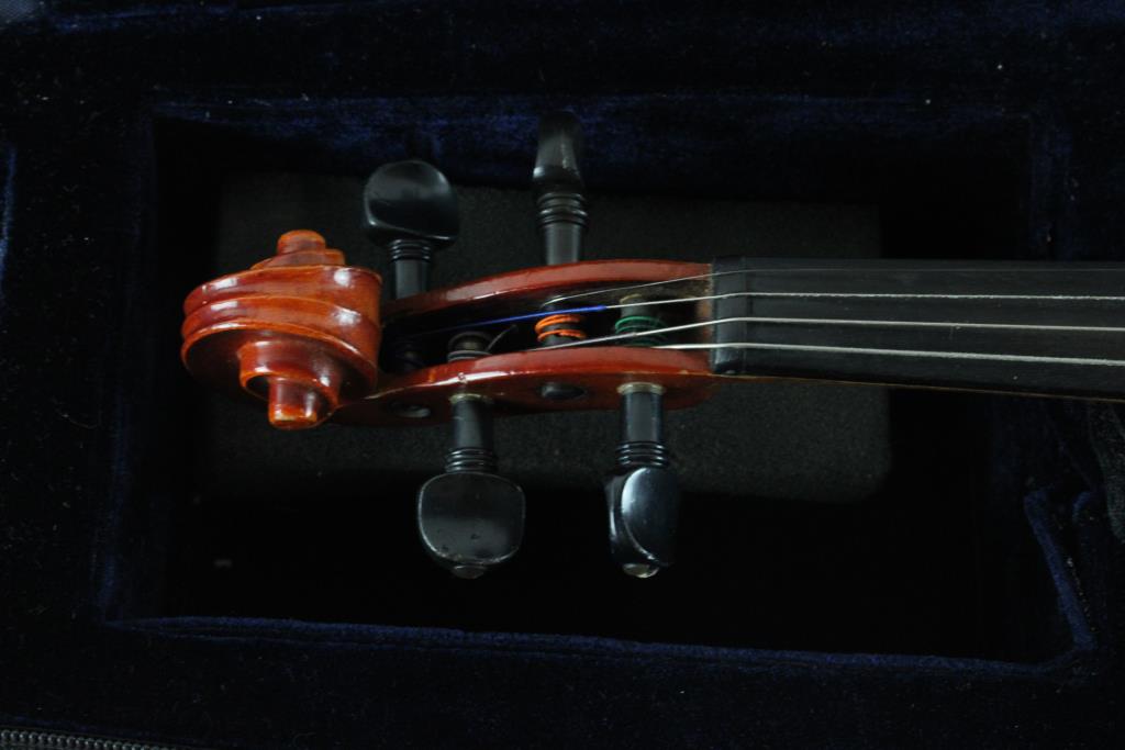 Karl Knilling Violin | Property Room